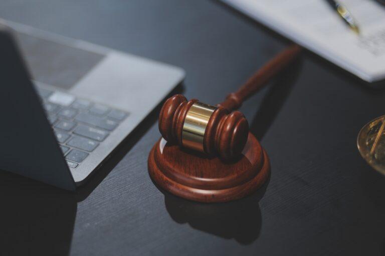 The Difference Between Assault and Battery in California | Call Us